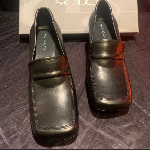 Shoes | Solos Dress Shoe Black Francesca Pump | Poshmark